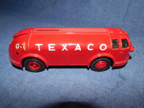 Ertl 1994 Texaco 1934 Diamond T Doodle Bug Tanker Mechanical | Etsy