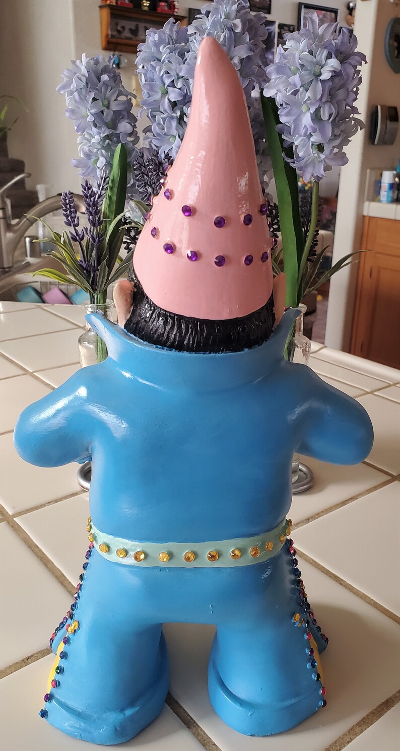 Hand Painted EASTER Elvis Garden Gnome With Glasses, Necklace, 3 Rings ...