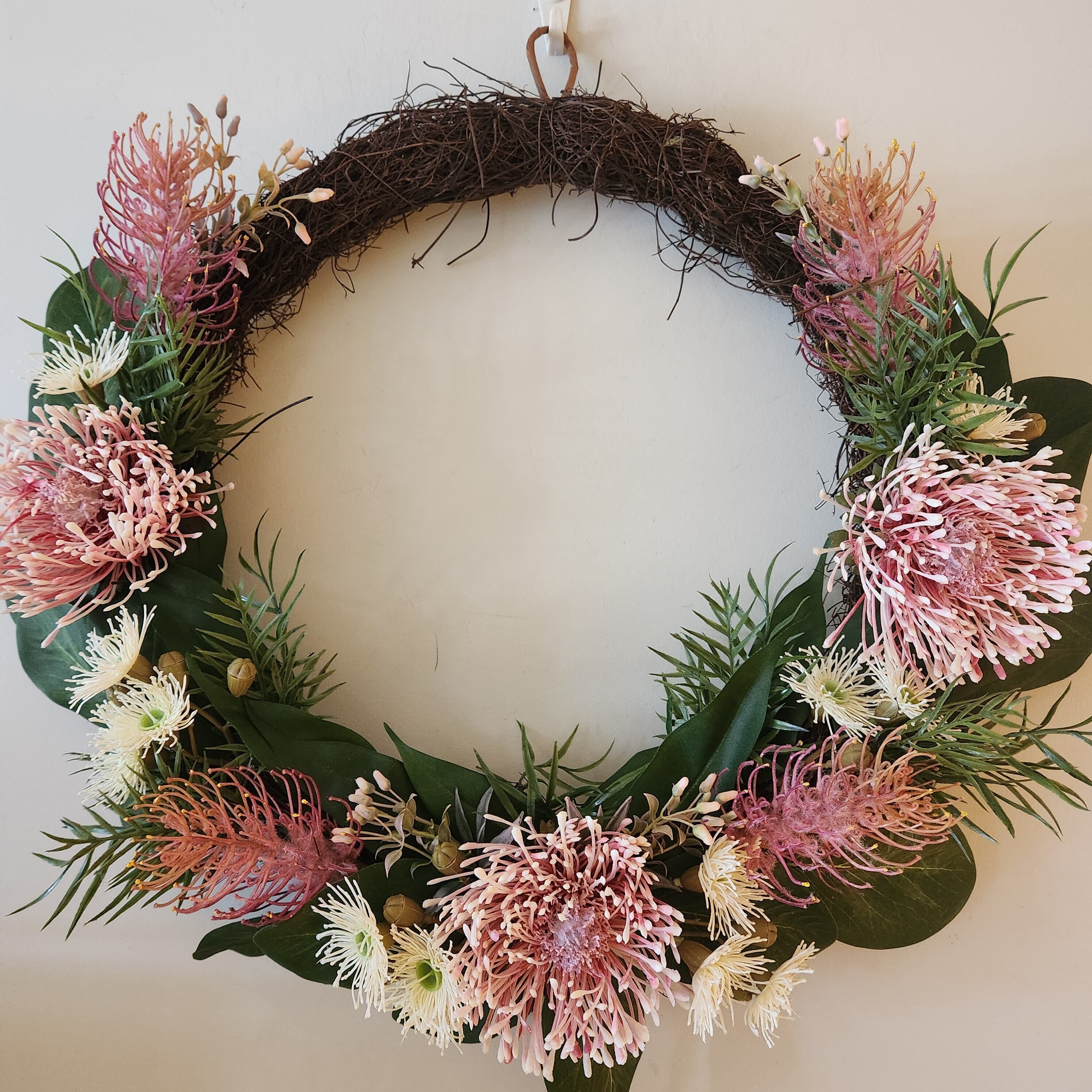 Australian Native 60cm Wreath W Pink Pincushion Proteas, Pink Grevillea ...