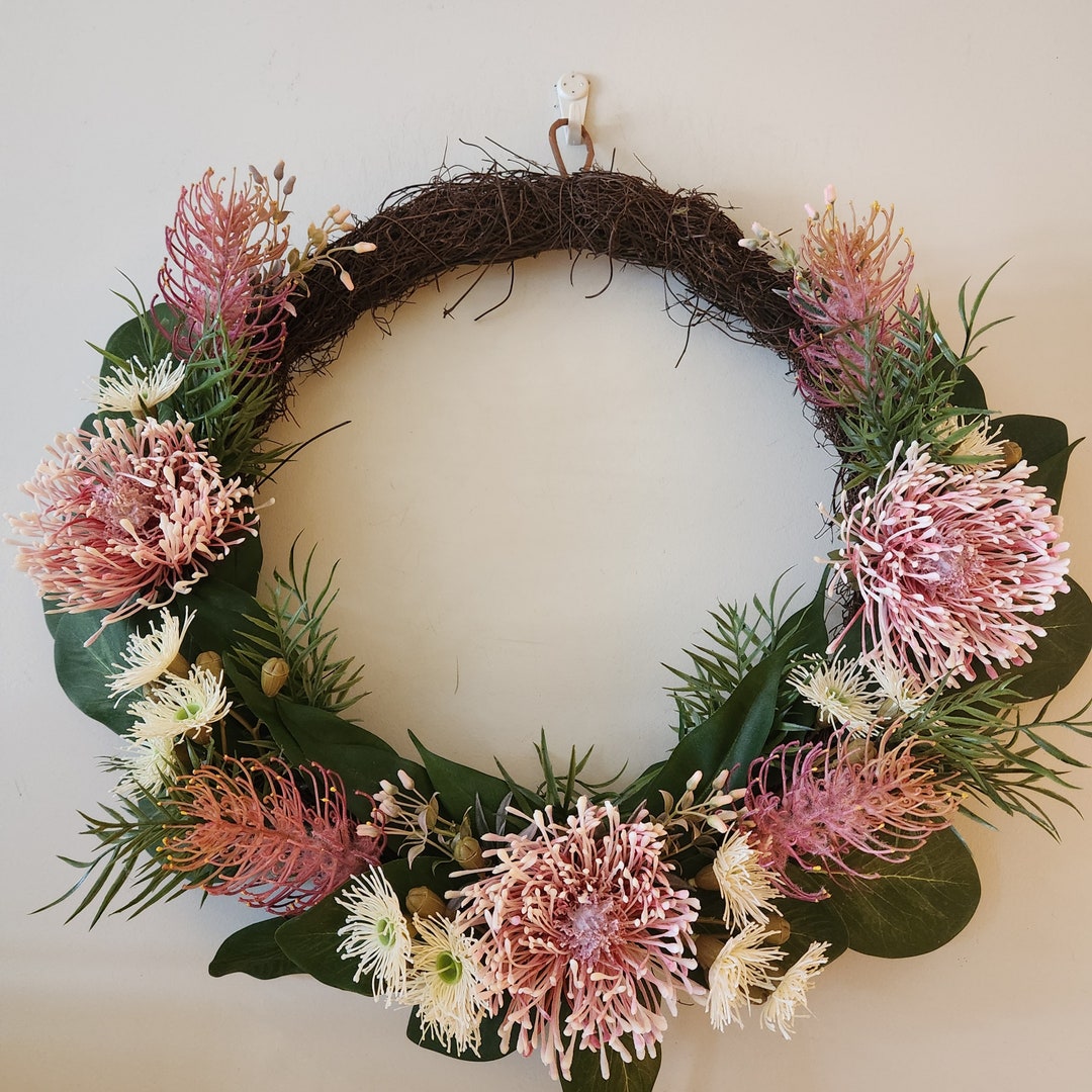 Australian Native 60cm Wreath W Pink Pincushion Proteas, Pink Grevillea ...