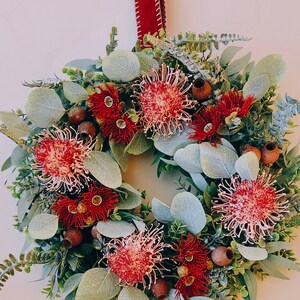 Australian Native Wreath With Red Pincushion Proteas, Flowering Gum ...