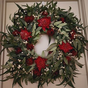 Grand 75cm Red Australian Bush Native Wreath Waratah, Pincushions ...