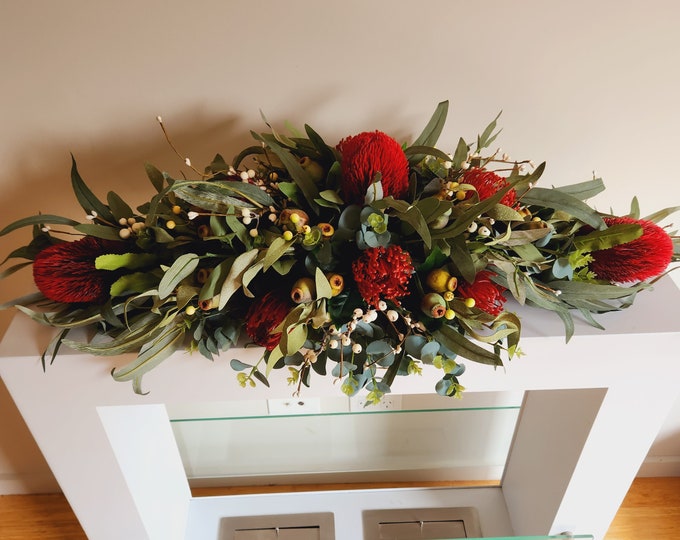 Long Aussie True Blue Australian Native Red Table Centrepiece With Red ...