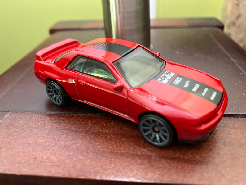 Nissan Skyline GTR R32-diecast Car 1/64 Hotwheels - Etsy