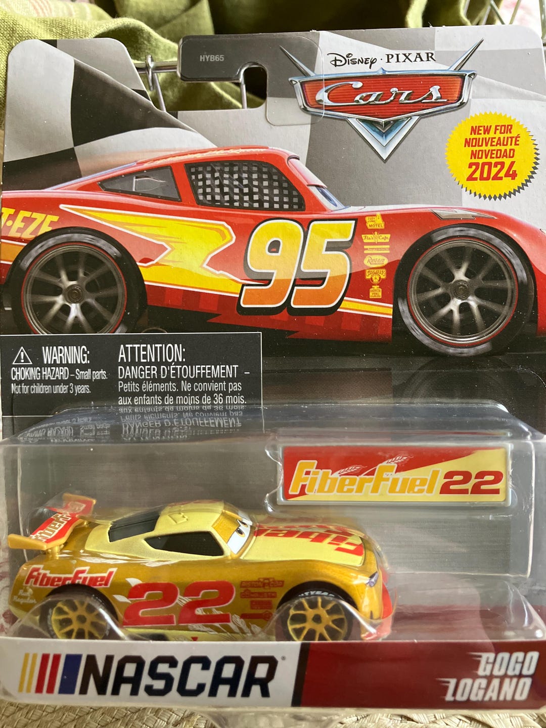 Disney Pixar Cars Fiberfuel NASCAR Gogo Logano-1/55 Metal Diecast Toy ...