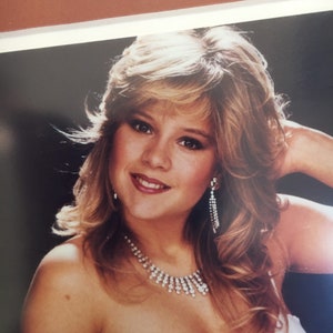 Samantha Fox Autographed Color Photo in Nice Frame “love Samantha Fox ...