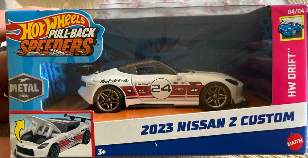 Hot Wheels Pull Back Speedsters 2023 Nissan Z Custom-1/36 Diecast ...