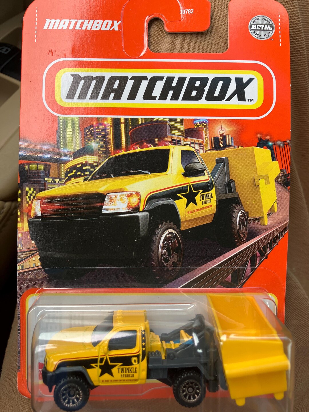 Matchbox MBX Garbage Scout -1/64 Diecast Truck - Etsy