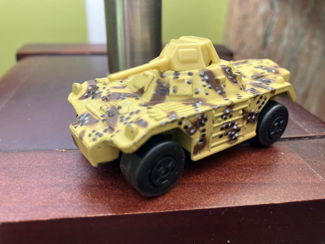 Matchbox 1973 Weasel Military Tank -1/64 Diecast Military Vehicle - Etsy