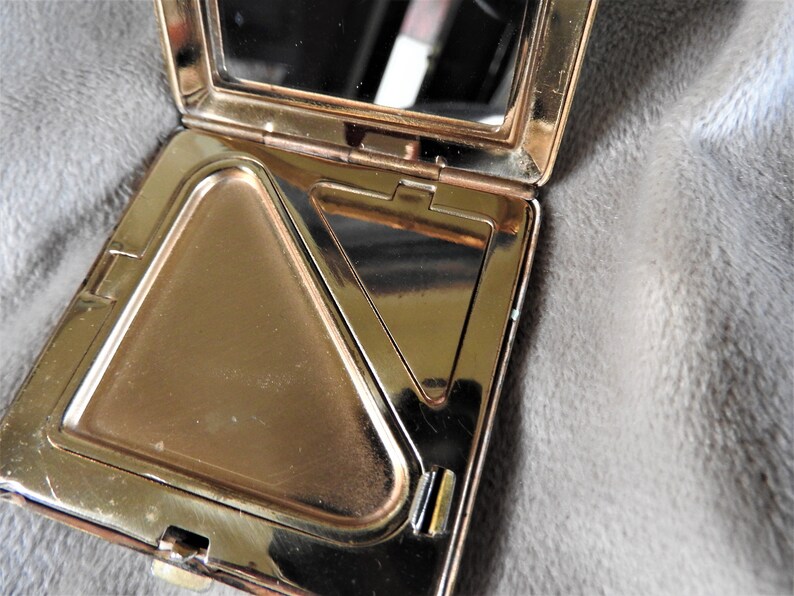 Fabulous Powder Compact 1920's ELGINA Fifth Ave New York - Etsy