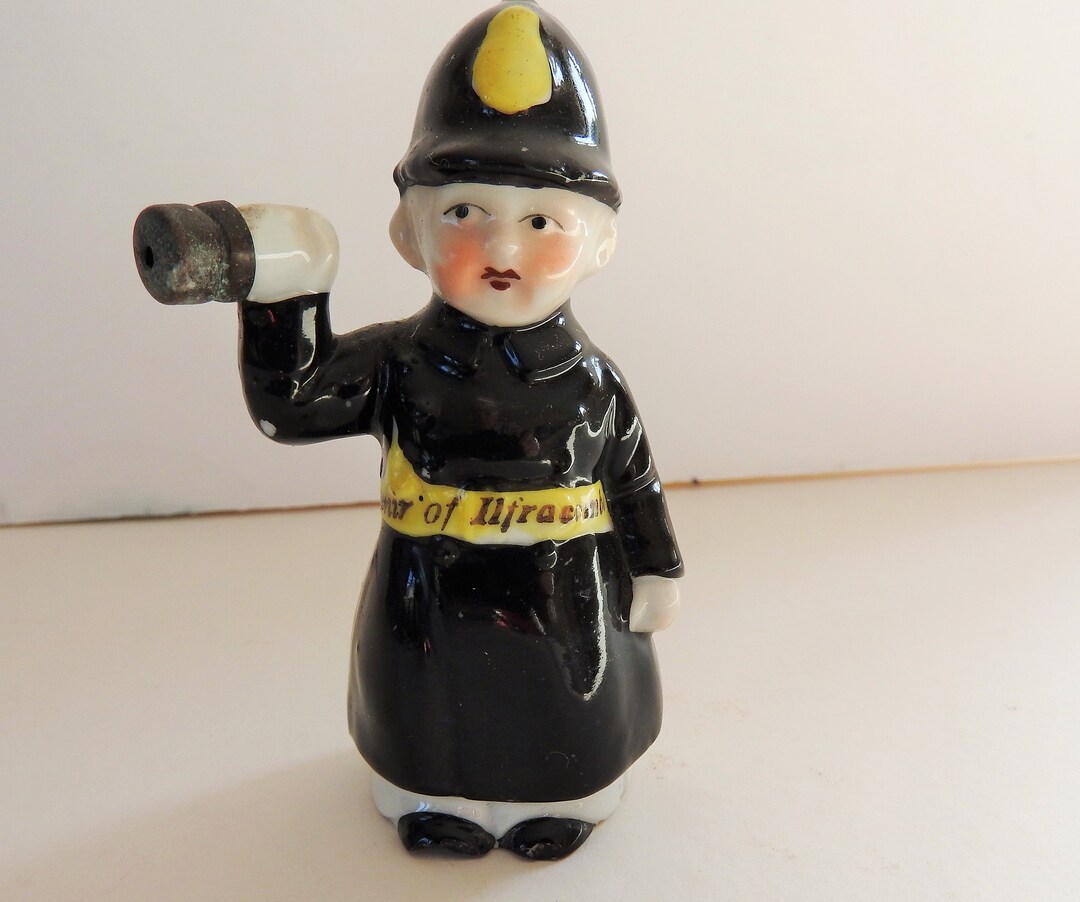 Art Deco Ceramic Figurine Policeman Souvenir Ilfracombe - Etsy