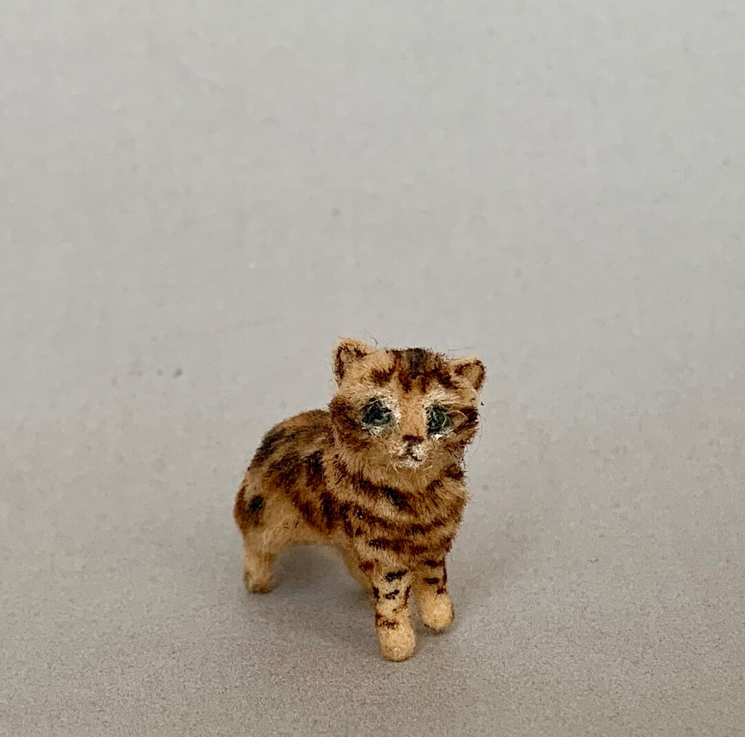 Dollhouse Miniature Bengal Cat on a Scale 1:12 - Etsy