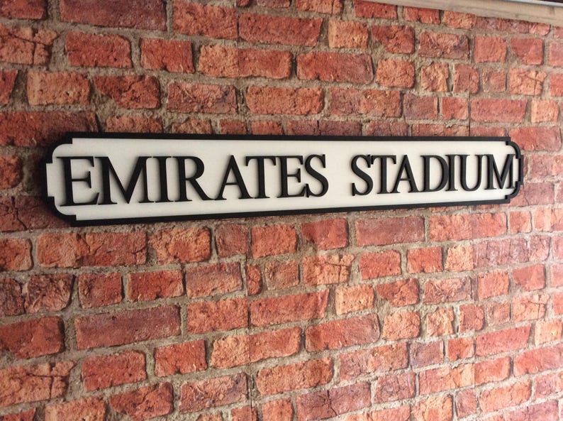EMIRATES STADIUM vintage wooden street road sign - Etsy.de