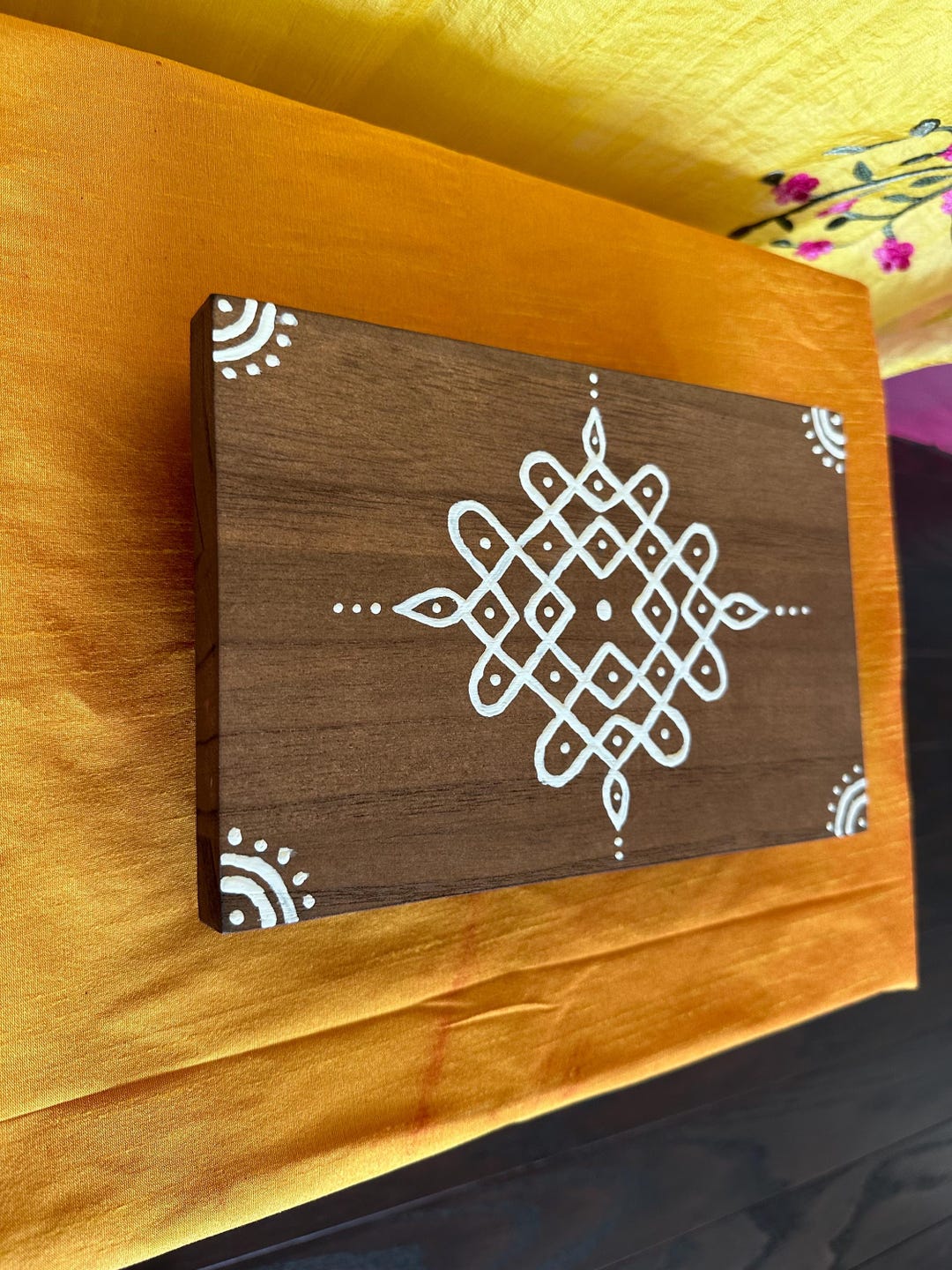 Pooja Stand Manai for Idol With Kolam / Muggu Seat Aasan Decor Chowki ...