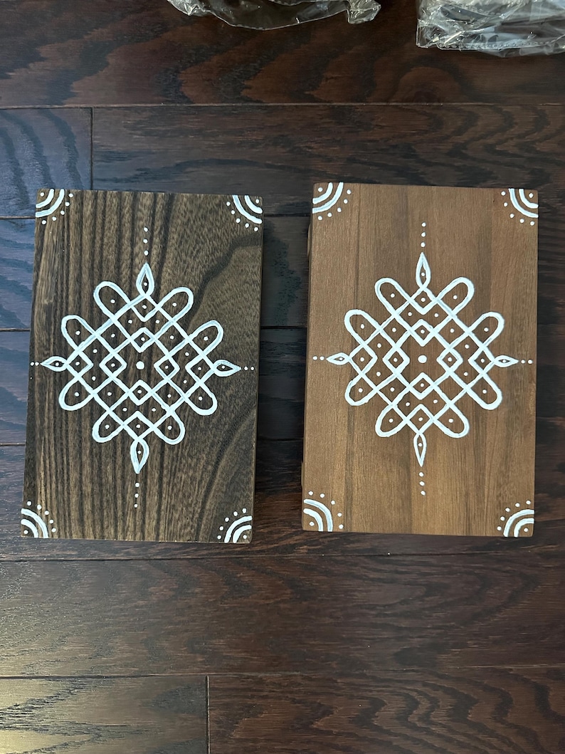 Pooja Stand Manai for Idol With Kolam / Muggu Seat Aasan Decor Chowki ...