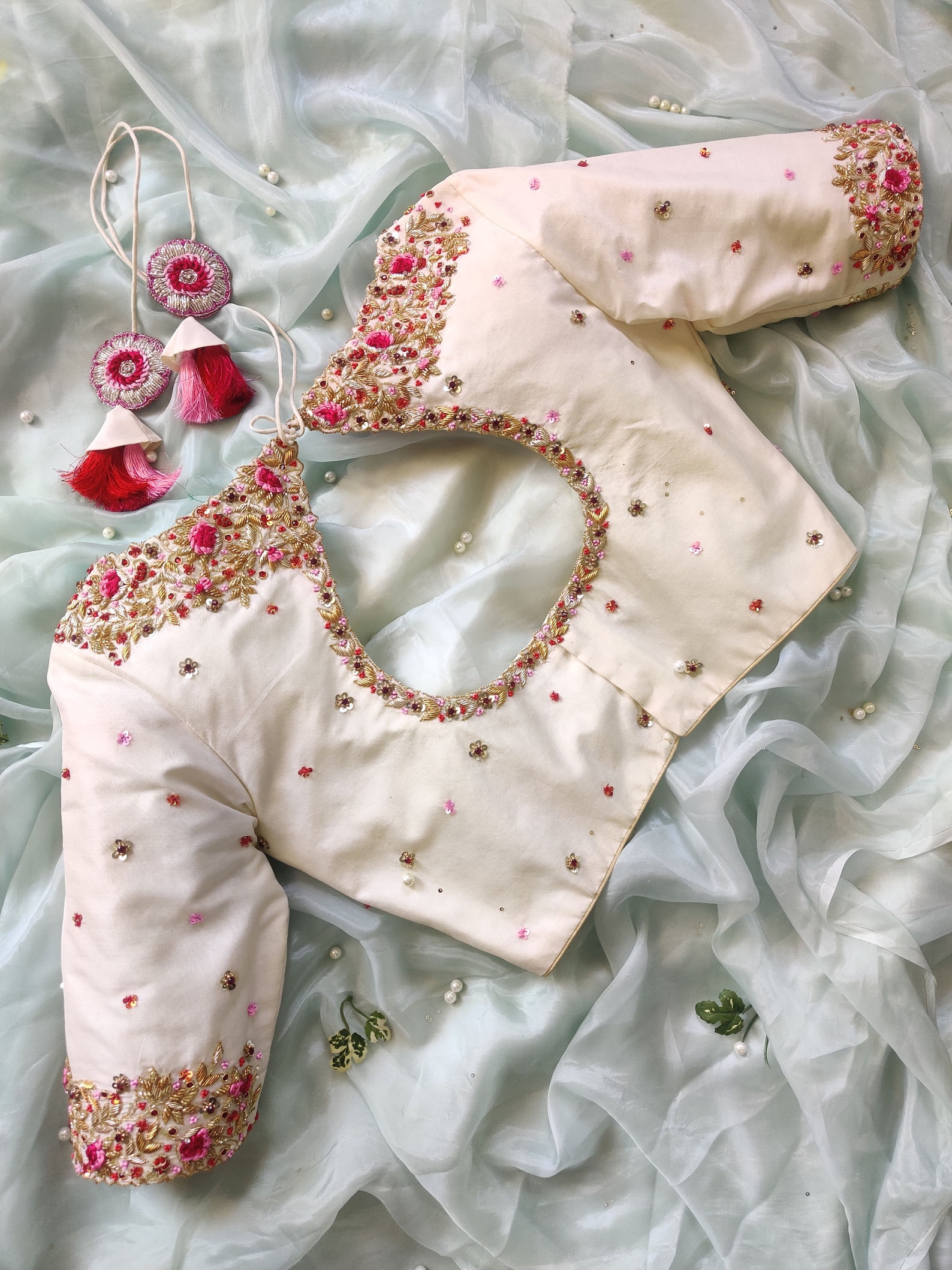 Made to Order Custom Saree Blouse Stitching/sewing - Custom Sewing ...