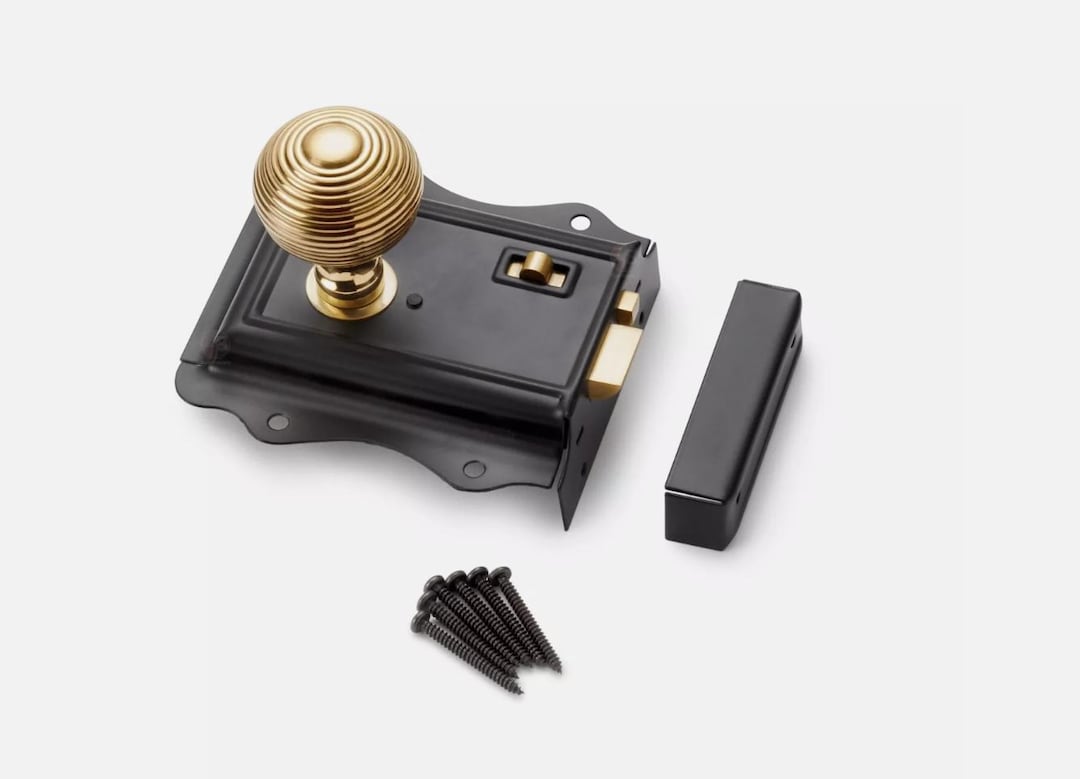 Olde Victorian Style Rim Lock 50mm Aged Brass Hollow Beehive Rim Door Knobs Set - Etsy UK