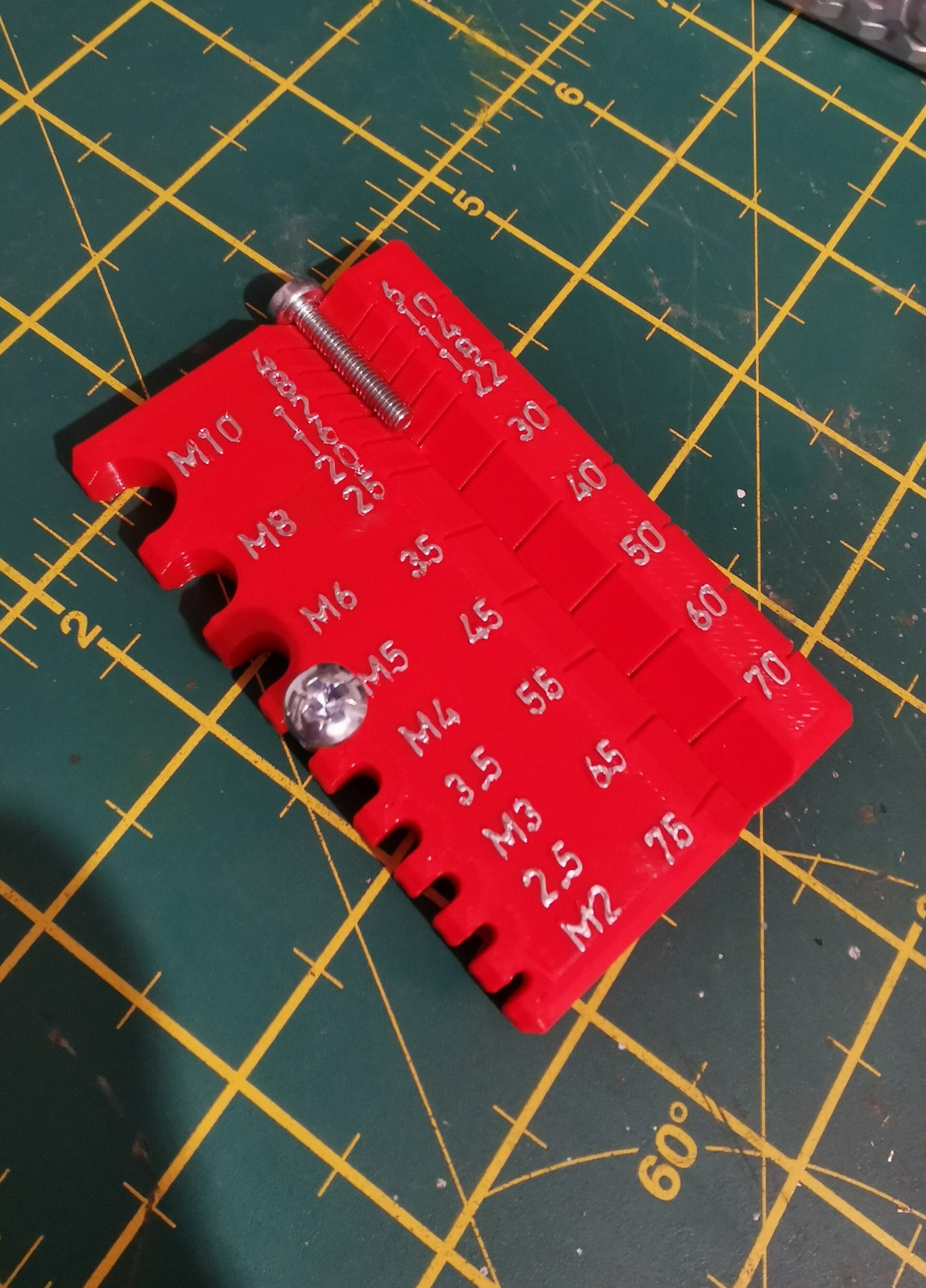 Metric Screw Gauge – Bolt, Nut & Screw Size Identifier (3D Printed) - Etsy