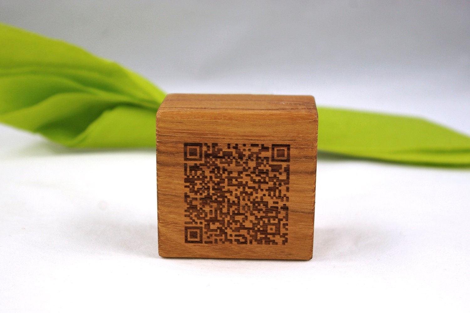 Set of 6 Oak QR Code Blocks, Custom QR Code Sign, Wifi QR Code ...