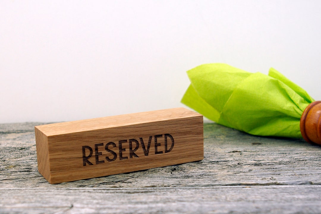 Set of 6 Oak Reserved Table Signs, Restaurant Reserved Table Signs ...