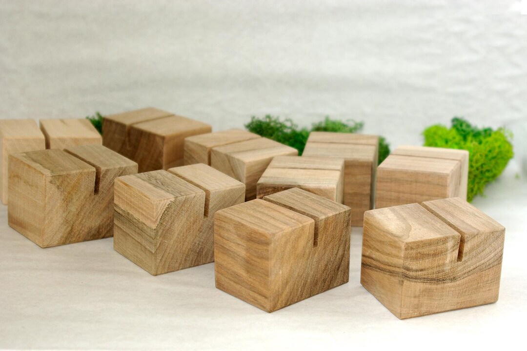 20 Walnut Place Card Holders for Wedding & Event, Wood Table Stands ...