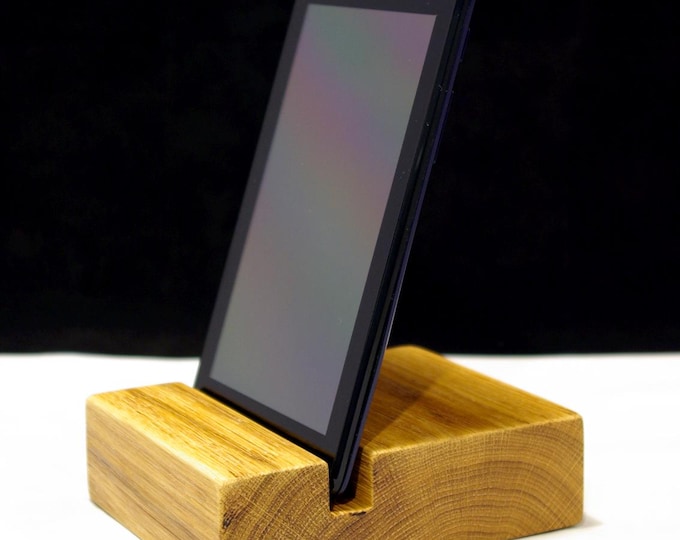 Personalisierter hölzerner iPad-Ständer - quadratischer Halter aus ...