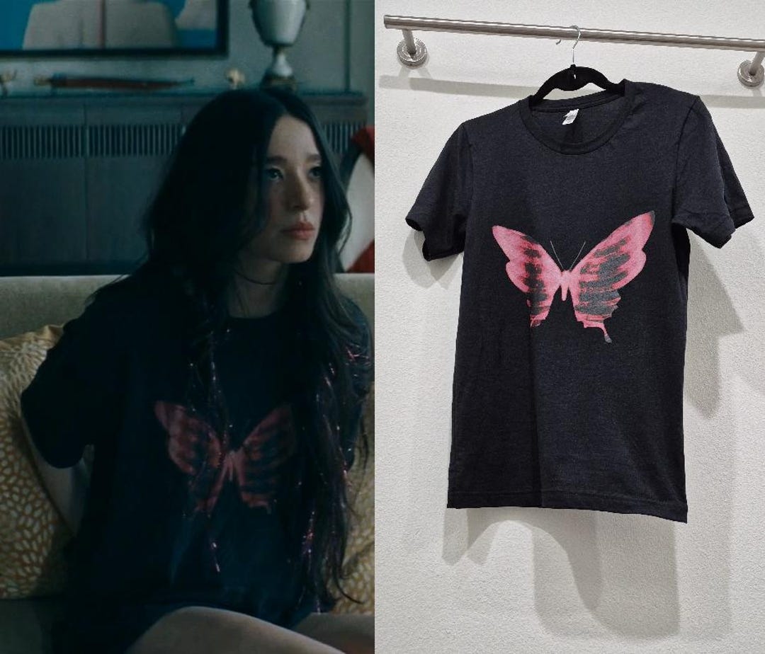 Anora Ani Butterfly Black Shirt and Pink Hair Tinsel and Ribbon Tattoo ...