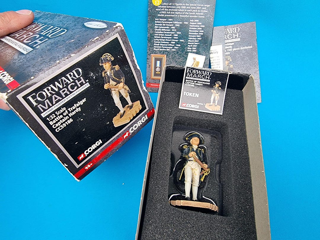 Corgi Soldier, Soldiers Figurine, Lead Soldiers, Corgi Toys, Forward ...
