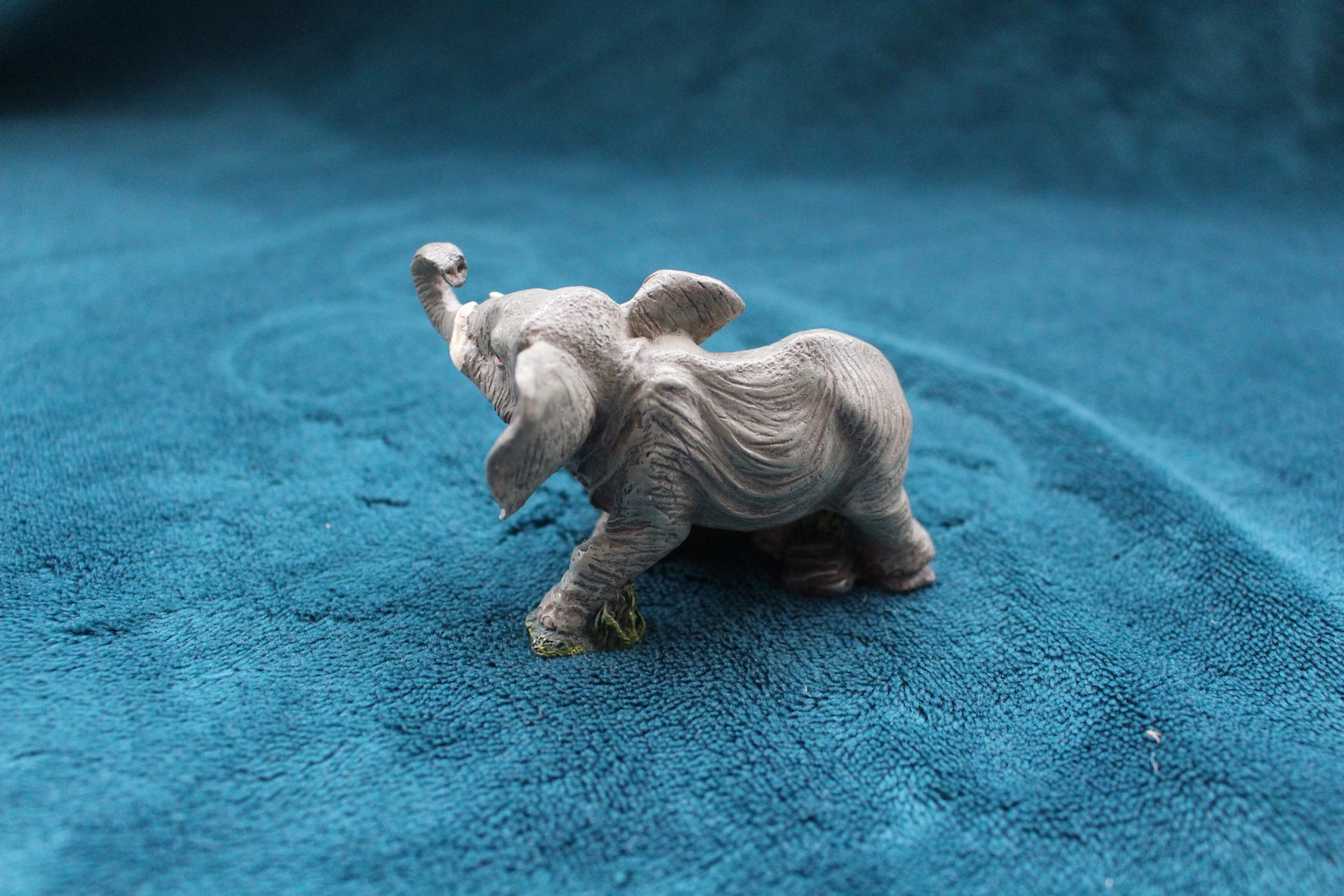 Elephant Figurine Tusker Elephant Resin Elephants Elephant - Etsy