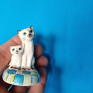 Small Cat Figurine, Cat Figurine, Cat Statue, Cat Sculpture, Porcelain ...