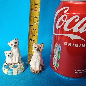 Small Cat Figurine, Cat Figurine, Cat Statue, Cat Sculpture, Porcelain ...