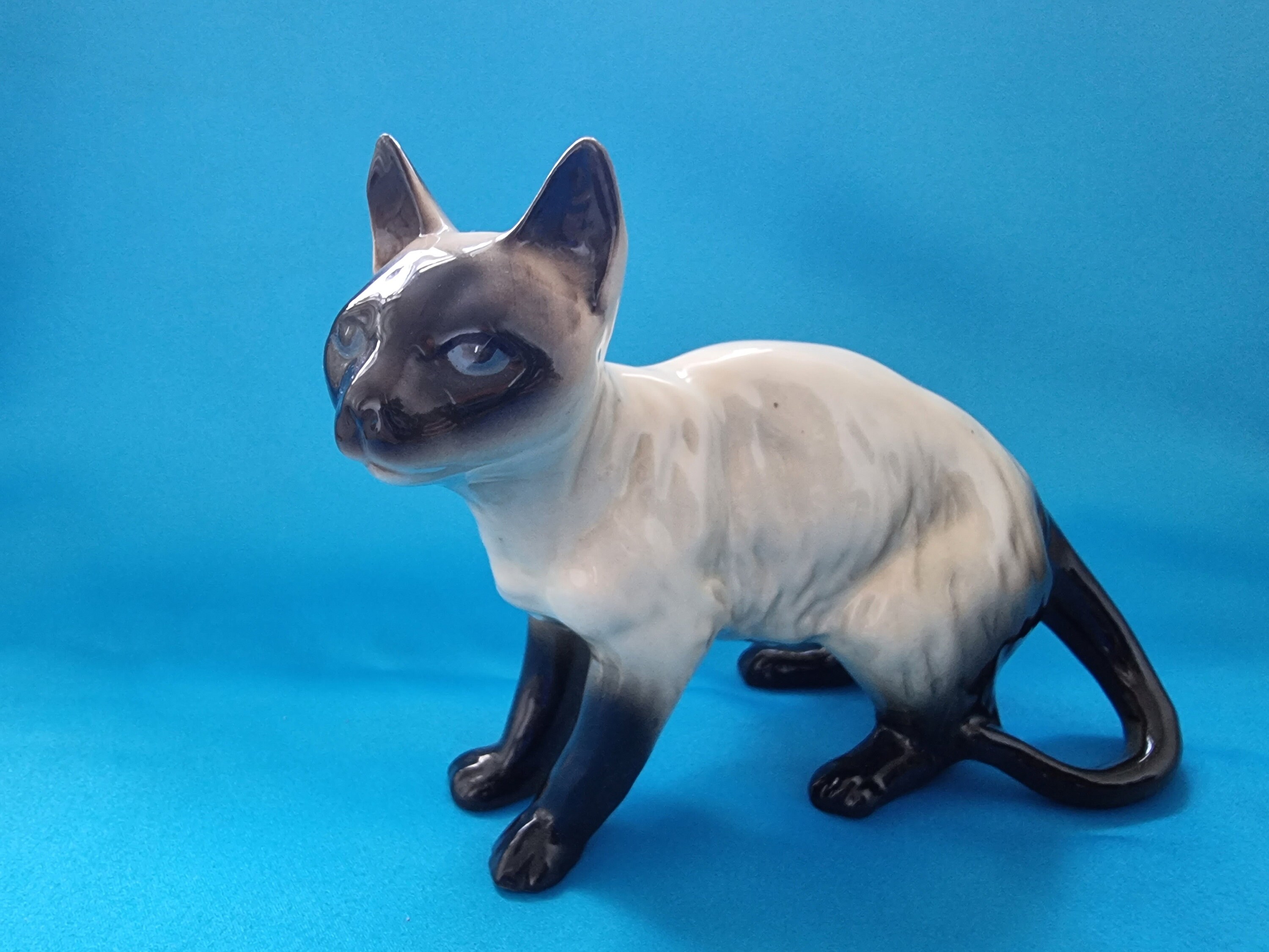 Porcelain Cat Figurine Siamese Cat Figurine Porcelain - Etsy UK