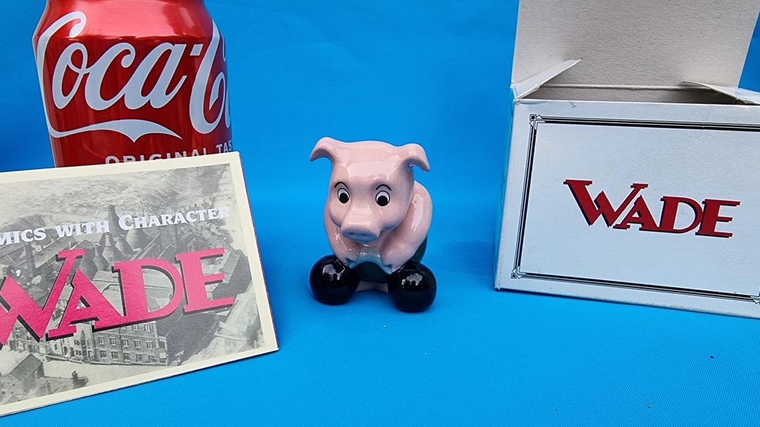 Wade Pottery, Wade Pig, Wade Pottery Figurine, Vintage Wade, Small Pig ...