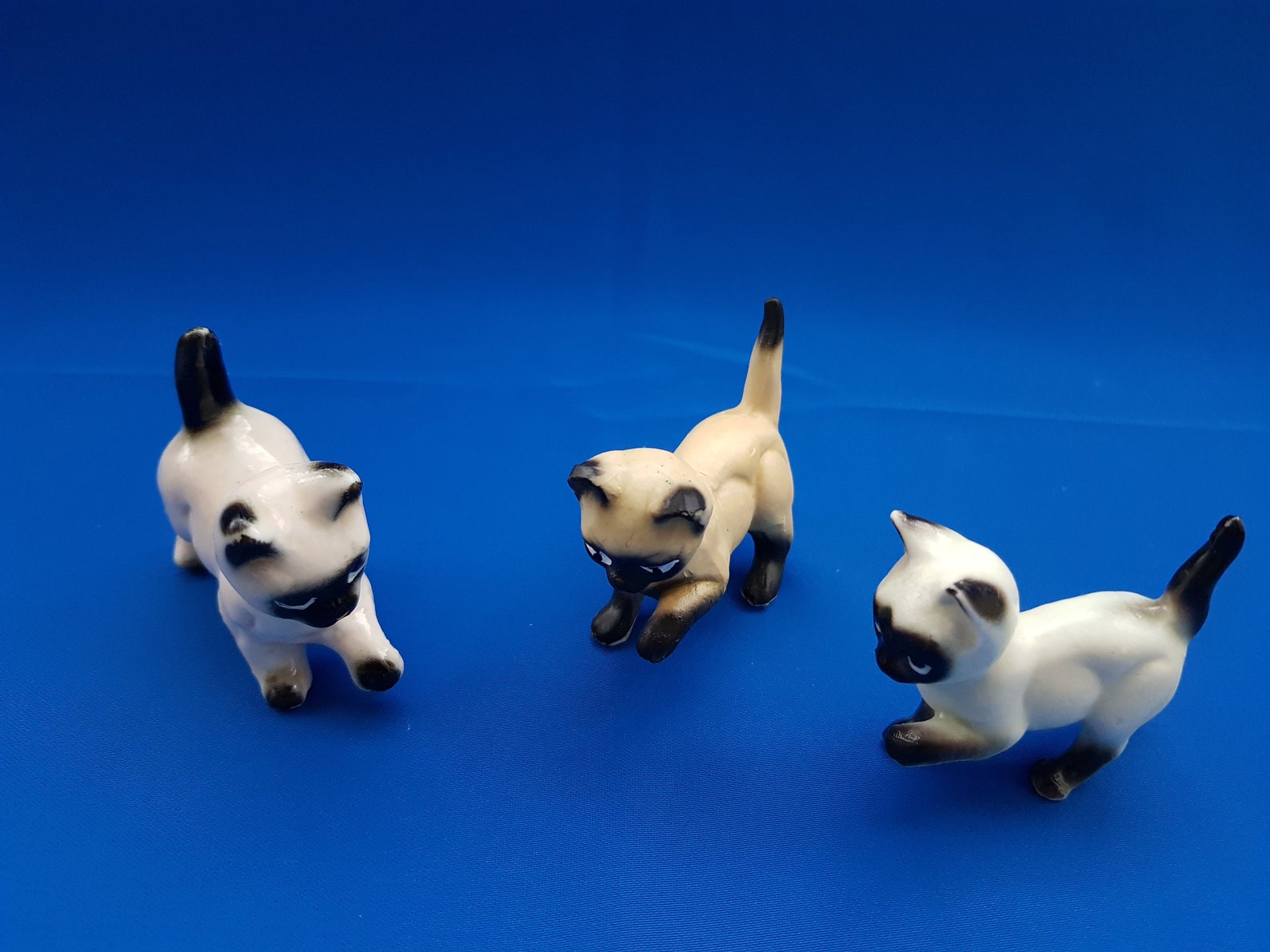 Siamese Cat Figure, Siamese Cat, Cat Figurine, Cat Sculpture, Pottery ...
