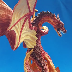 Dragon Figurine, Resin Dragon Figure, Land of the Dragons, Large Dragon ...