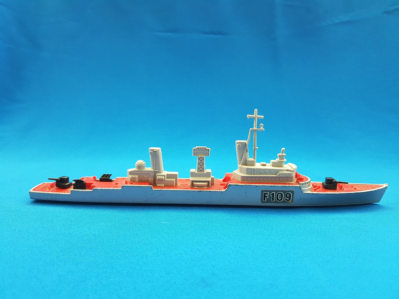 Battle ship battle ship model aircraft carriers matchbox | Etsy
