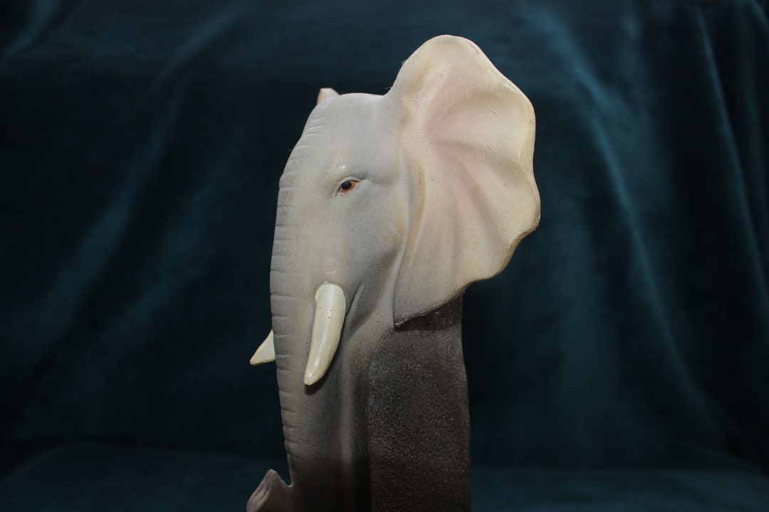 Elephant Figurine, Resin Figurine, Resin Elephants, Elephant Ornaments ...