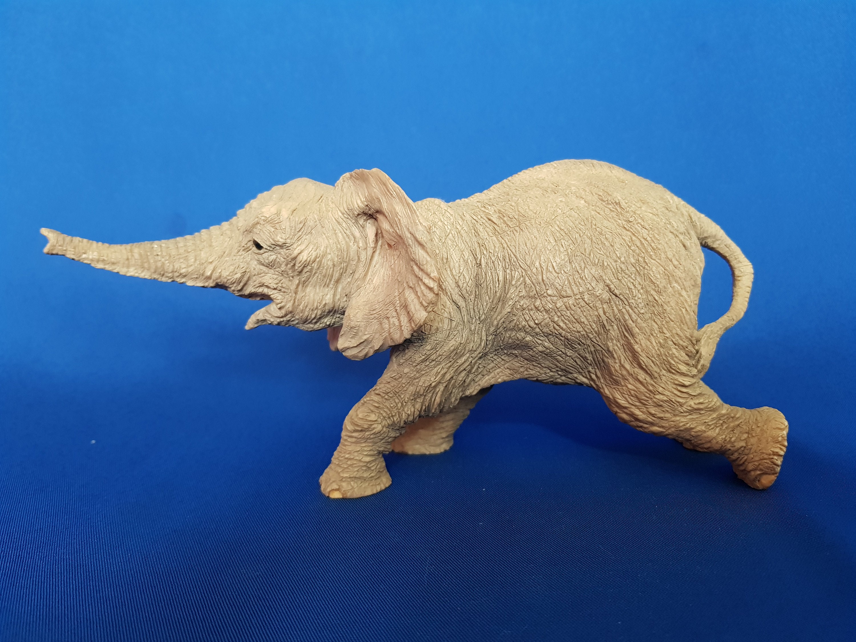 Tusker elephant elephant figurine resin figurine resin | Etsy