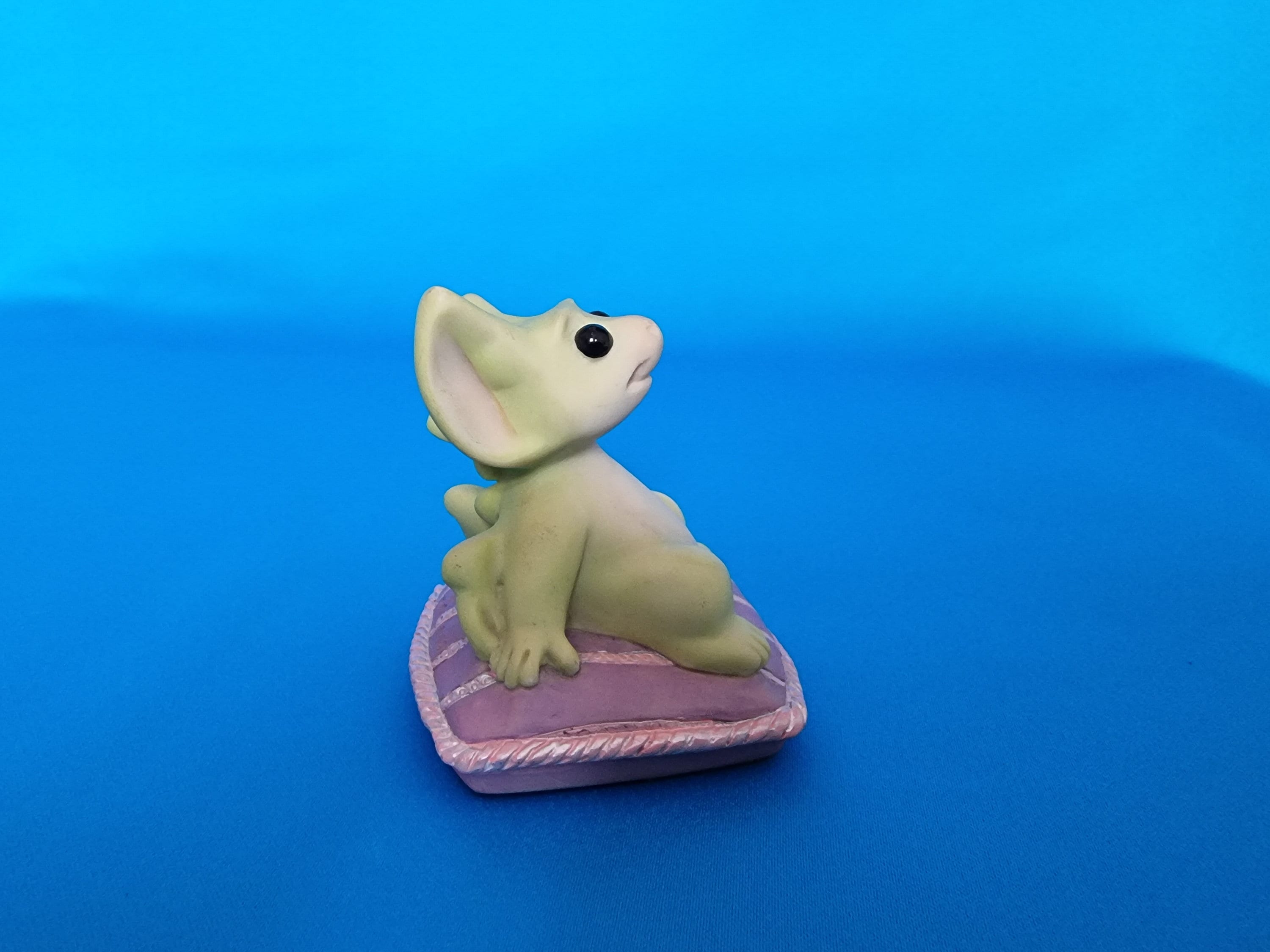 Pocket dragon dragon figurine small dragon figurine resin | Etsy