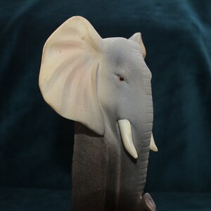 Elephant Figurine, Resin Figurine, Resin Elephants, Elephant Ornaments ...