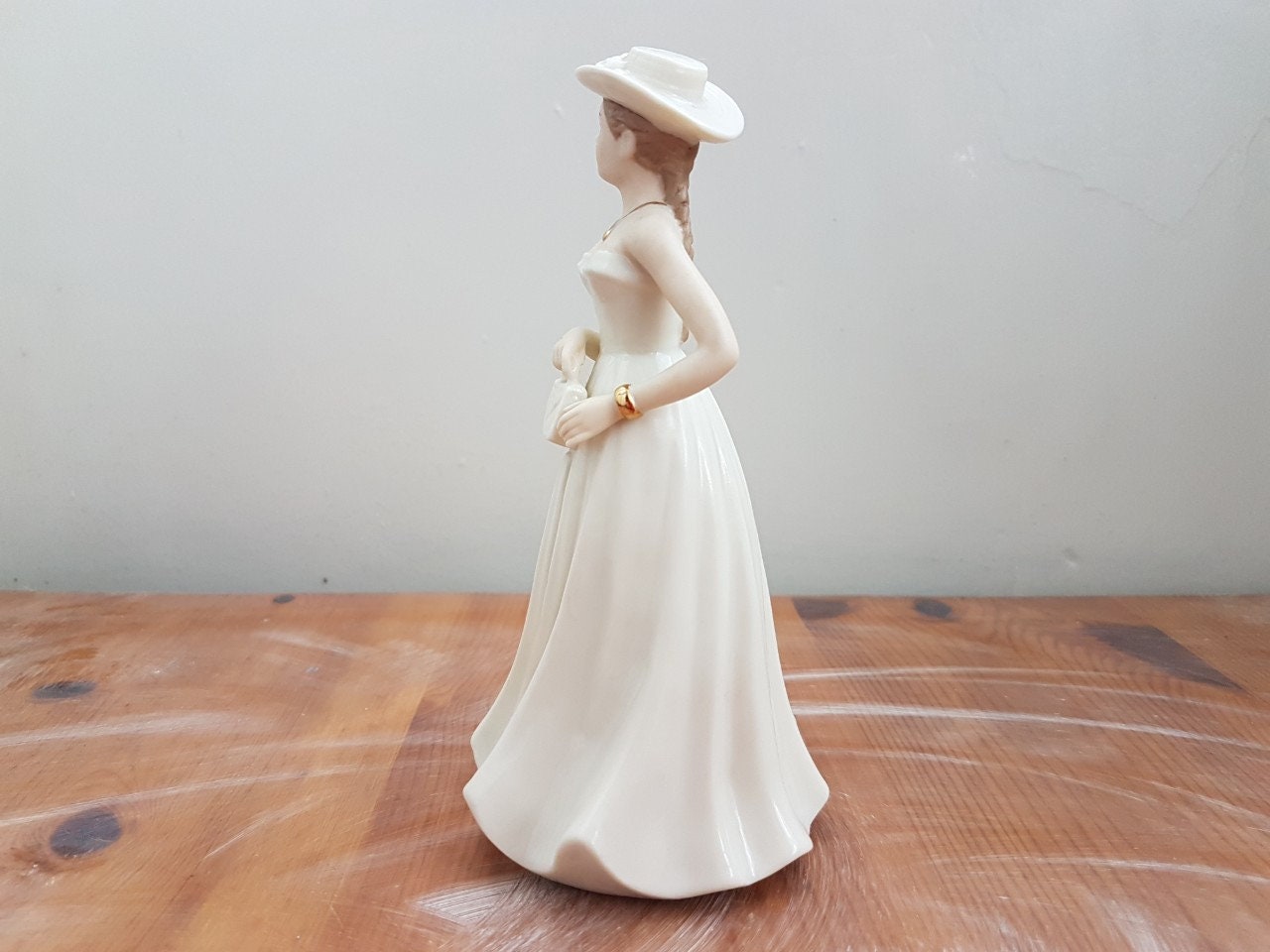 Collectibles lady figurines lady figurine women figurine | Etsy