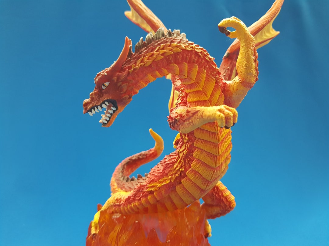 Dragon Figurine, Resin Dragon Figure, Land of the Dragons, Large Dragon ...