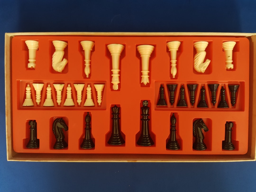 Chess Game, Chess Pieces, Vintage Chess Game, Old Chess Game, Chess ...