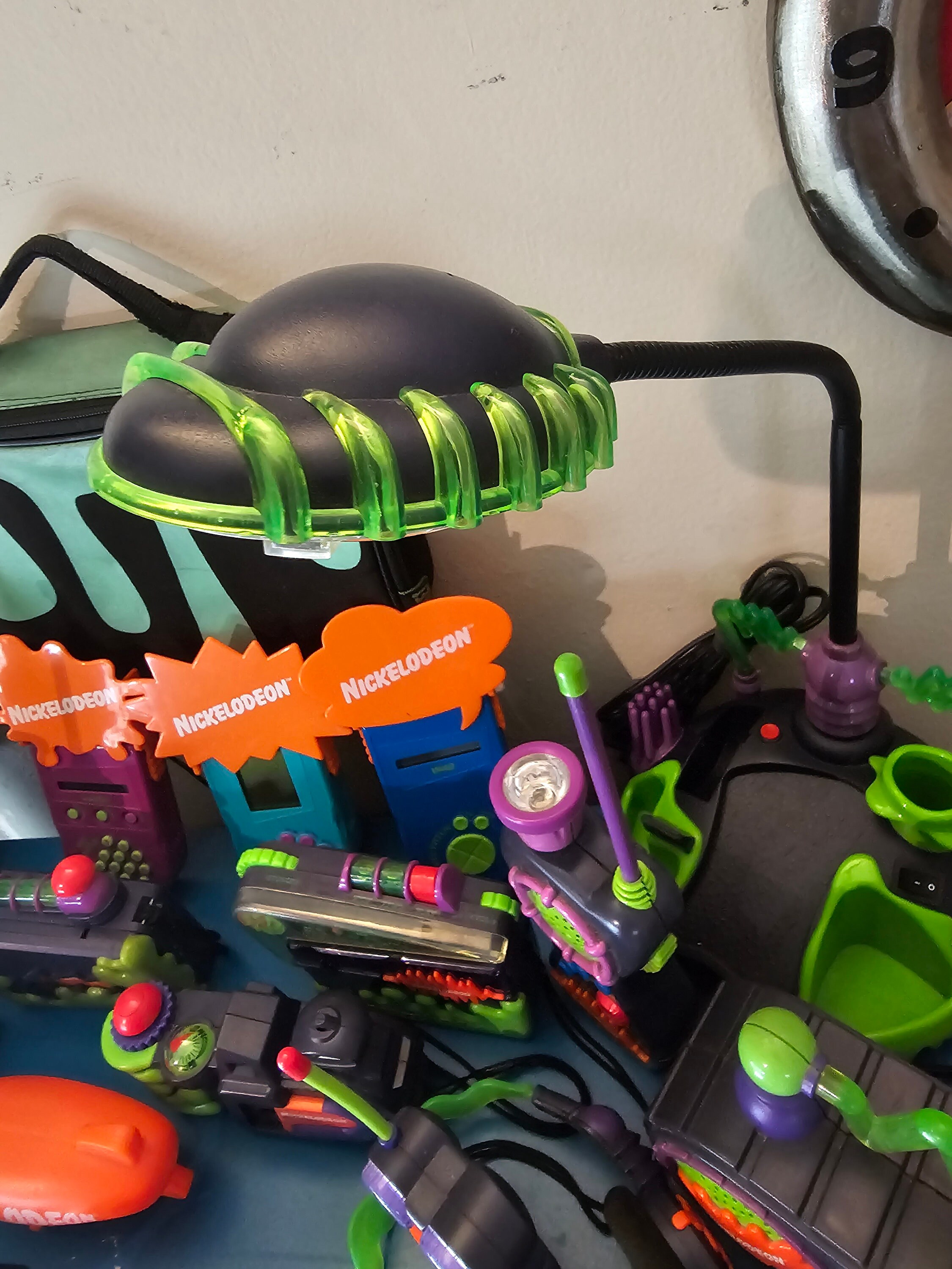 Huge Super Rare Nickelodeon Vintage Collection Alarm Clock, Walkie ...