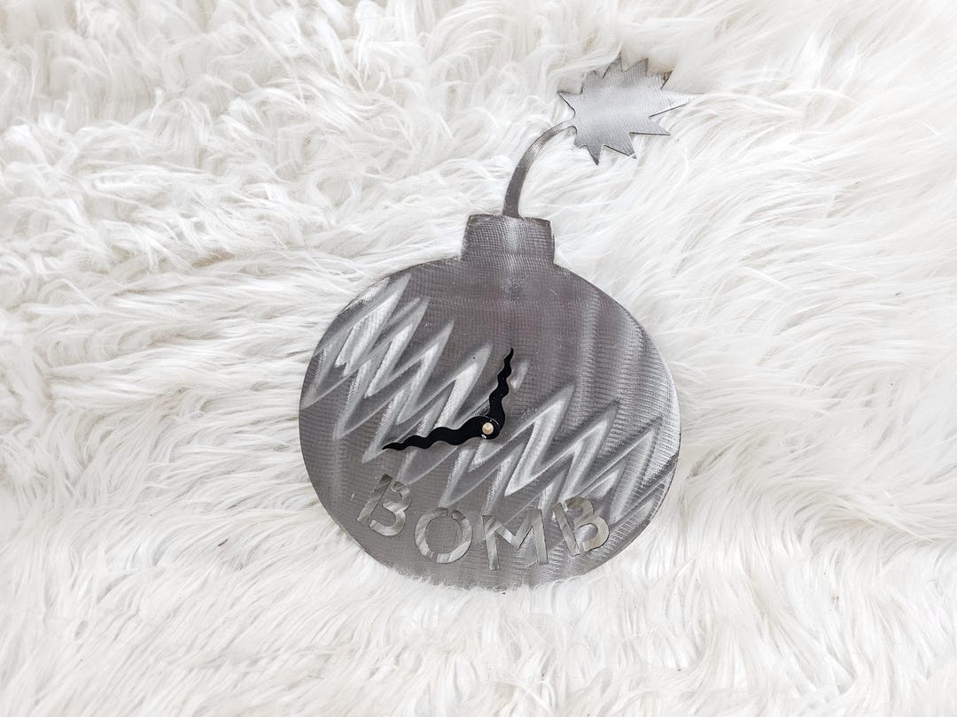 Super Cool Fake Time Bomb Digital Clock - Novelty Clock - Working ...