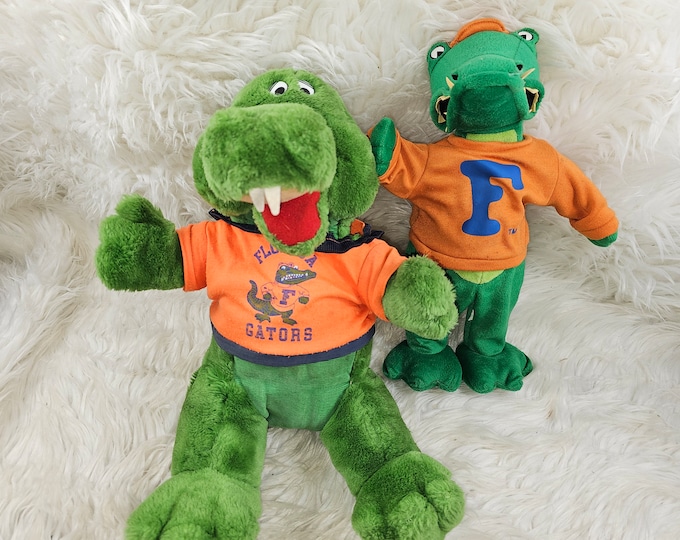 2 Gators - Gemmy Mascots University of Florida Dancing Singing UF Gator ...