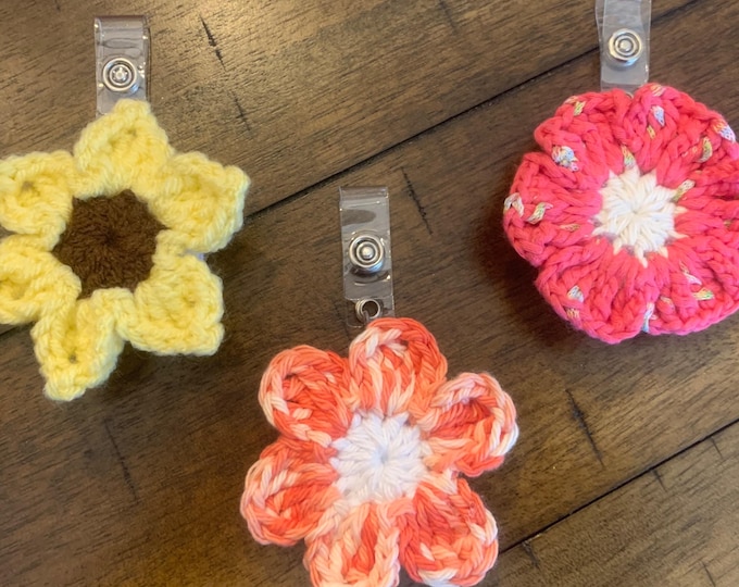 Flower Crochet Retractable Badge Reel With Belt Clip for Nurses ...