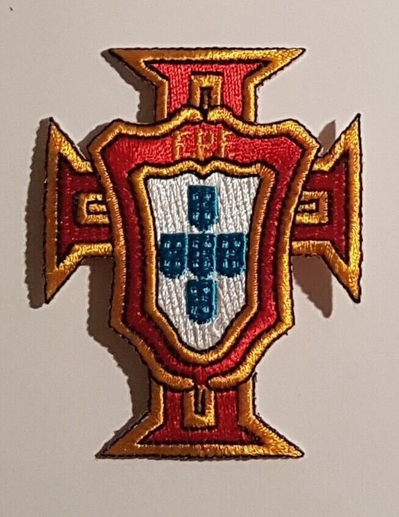 High Quality Country Flag Emblem Embroidered Iron on Shield Patches 2 ...