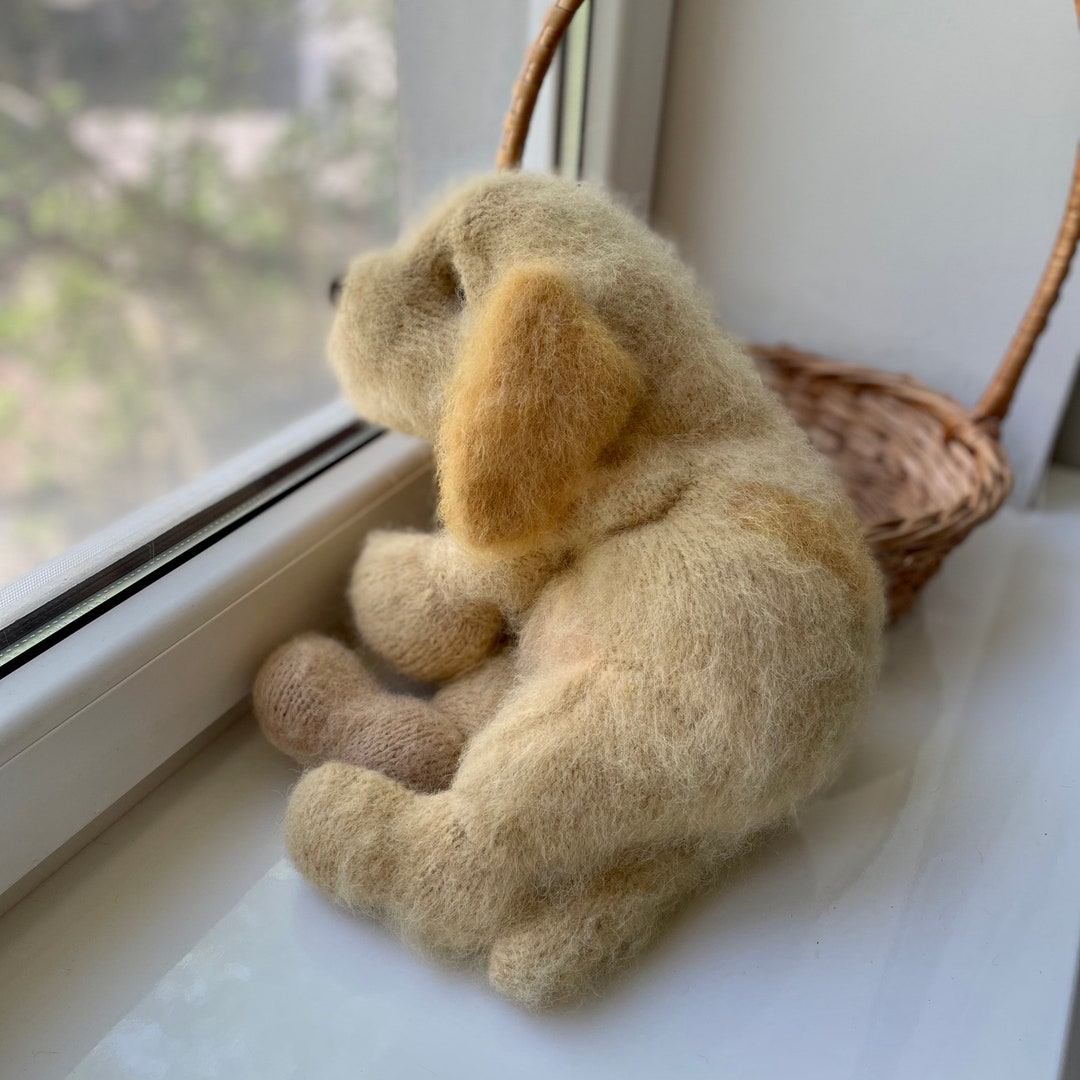 Knitted Realistic Golden Retriever Puppy Soft Toy Golden Retriever ...