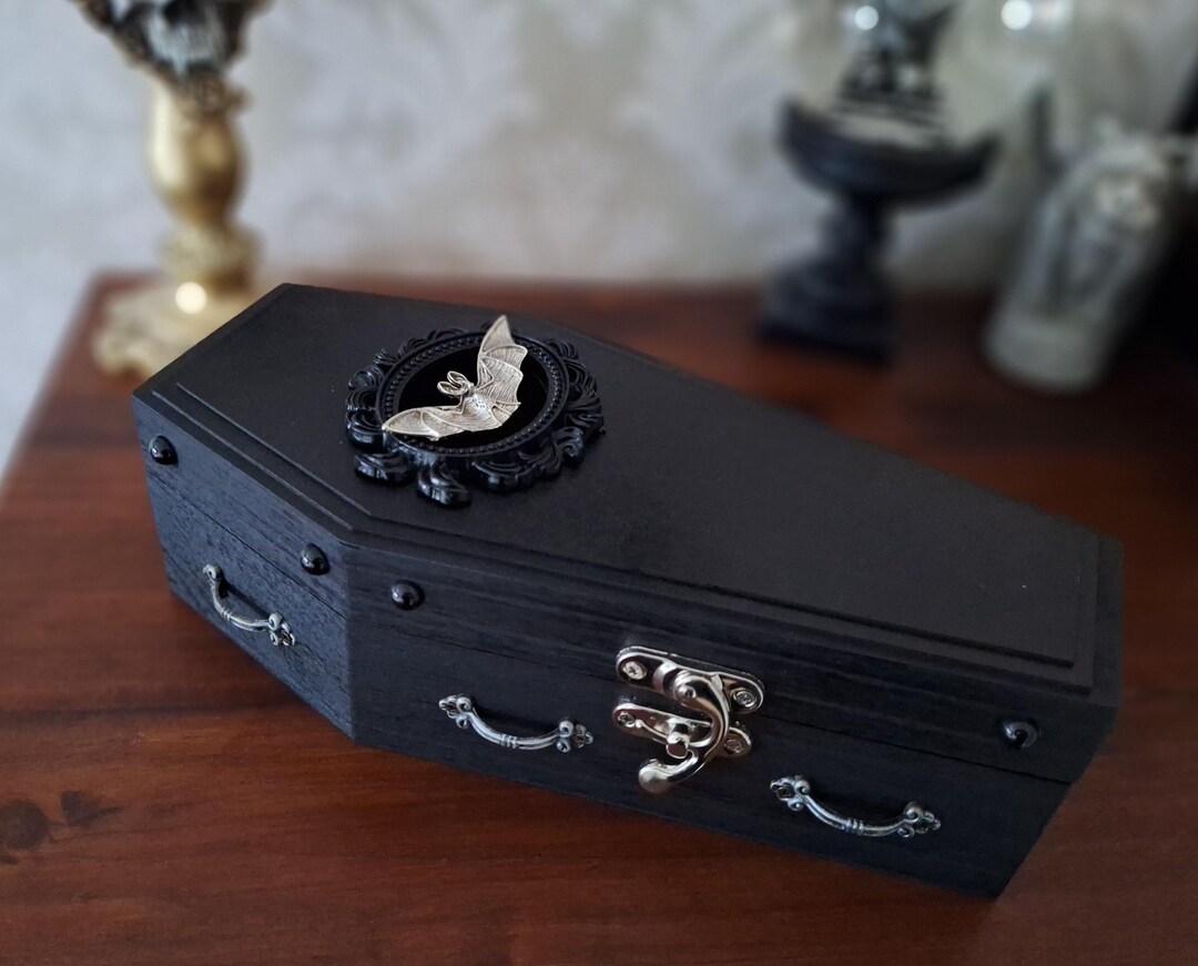 Beautiful Unique Large Gothic Wooden Coffin Storage Jewellery Wedding ...